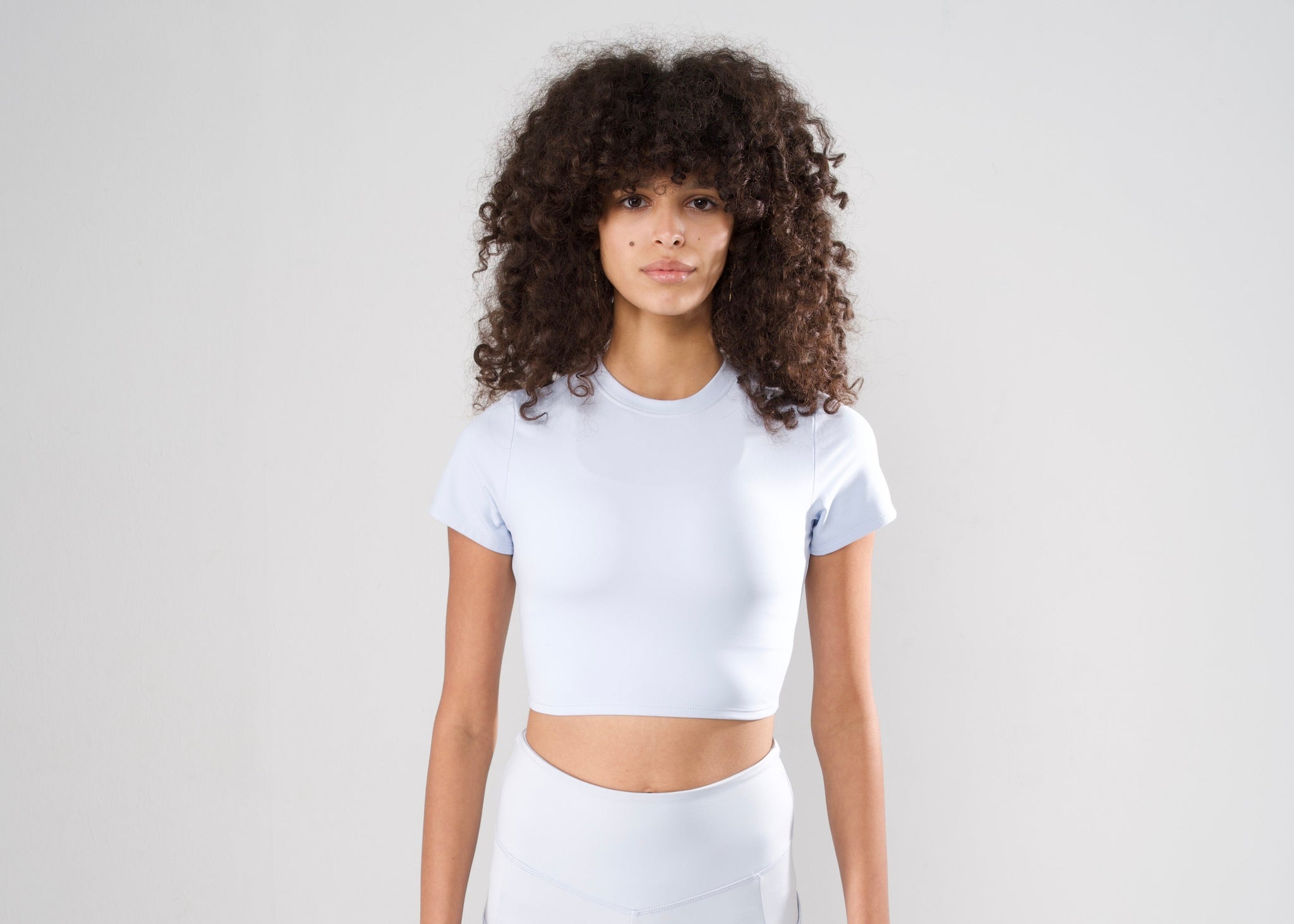 ULTRA SOFT ESSENTIAL CROP TOP - Aqua Blue